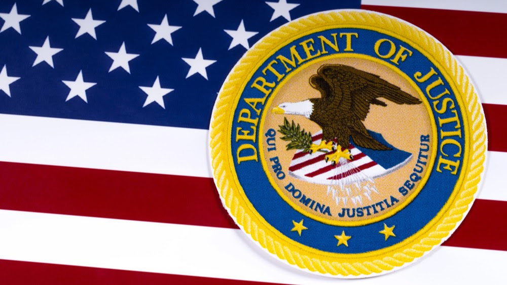 DHS Expands Immigration Arrest Powers to DOJ Officials » N400 Harbor ...